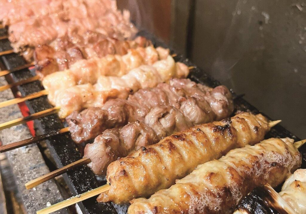 【PR】今こそハマる♡信州のソウルフード！ あんかけ焼きそば、美味だれ焼き鳥、ソースカツ丼、山賊焼きを食べに行こう♪ | ARURA（アルラ）